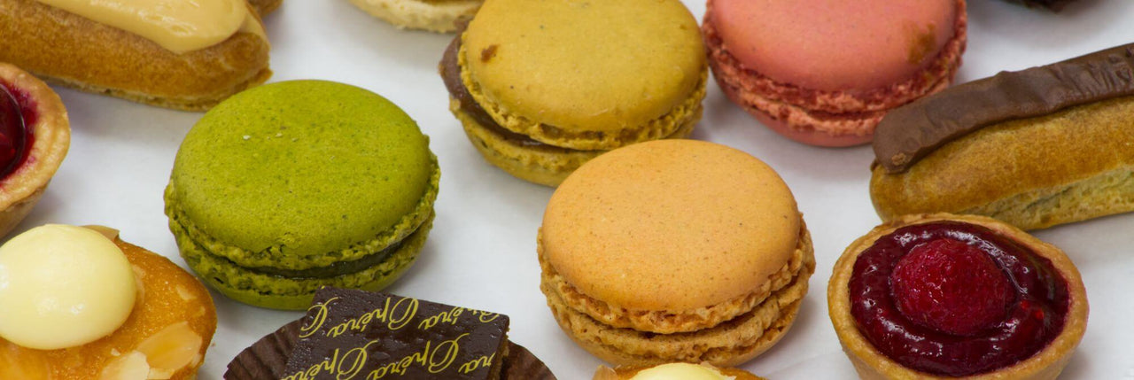Luxury Petits Fours: Handmade Mini Desserts & Treats – Fine Food Specialist