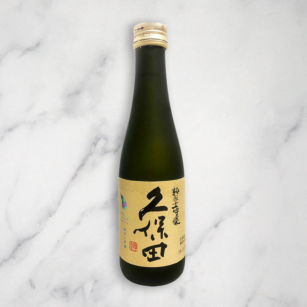 Buy Japanese Kubota Junmai Daiginjo | Fine Food Specialist